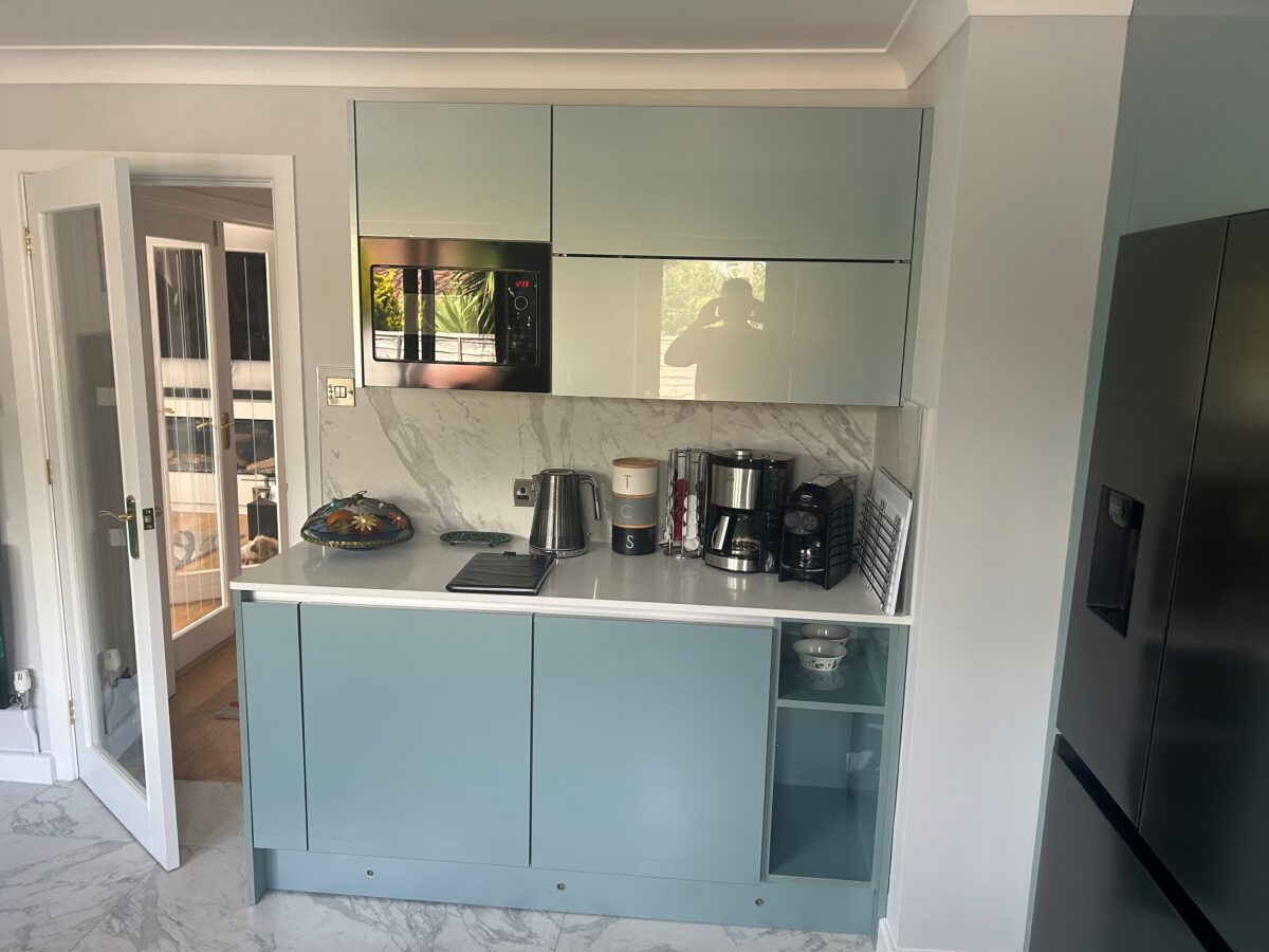 Metallic Blue Kitchen with Clever Storage Solutions | New Image